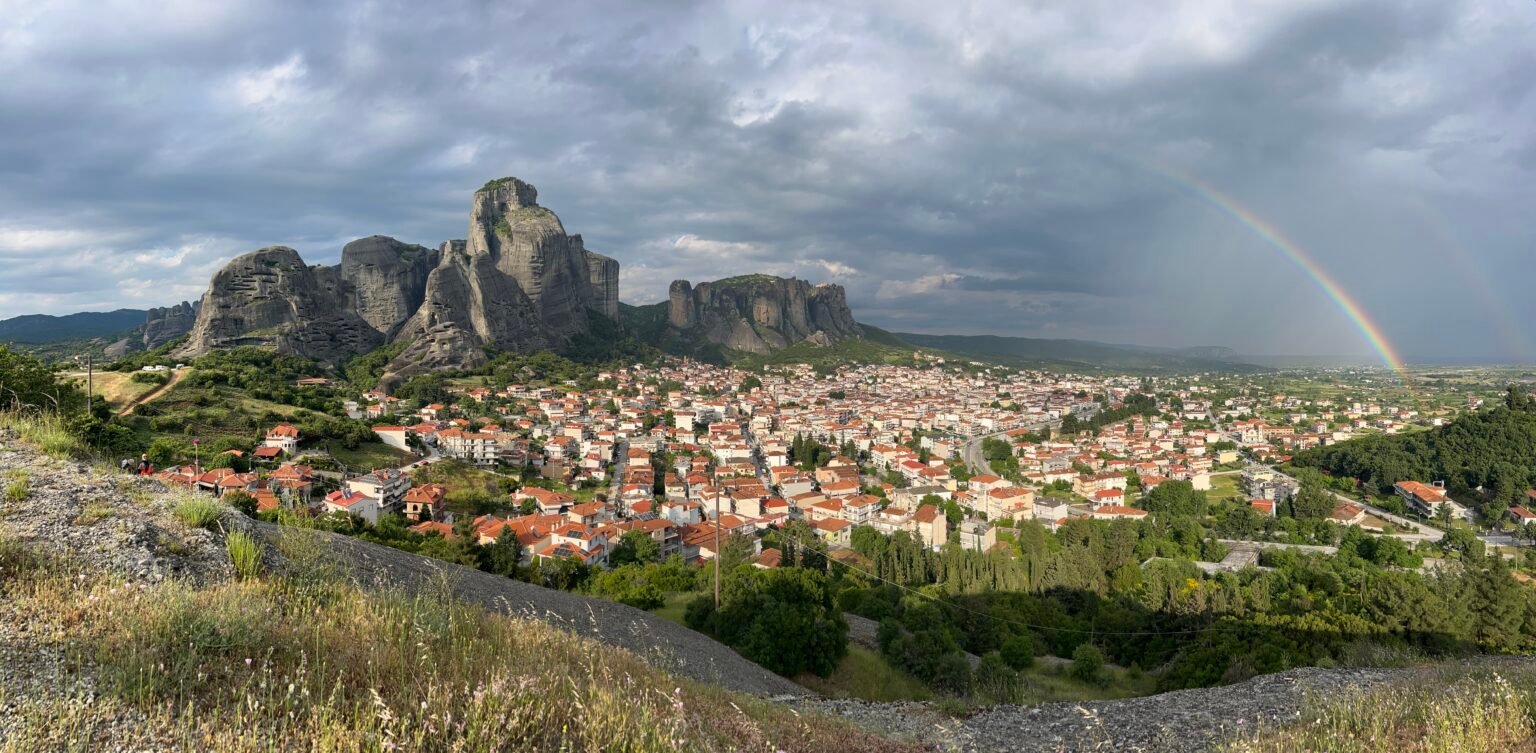 Monateries of Meteora - Where Spirits Soar | World Footprints